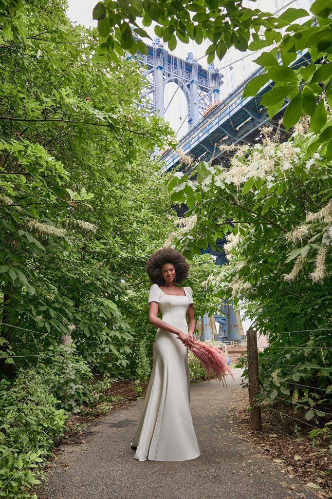 How to Create a Simple and Classic Wedding Look