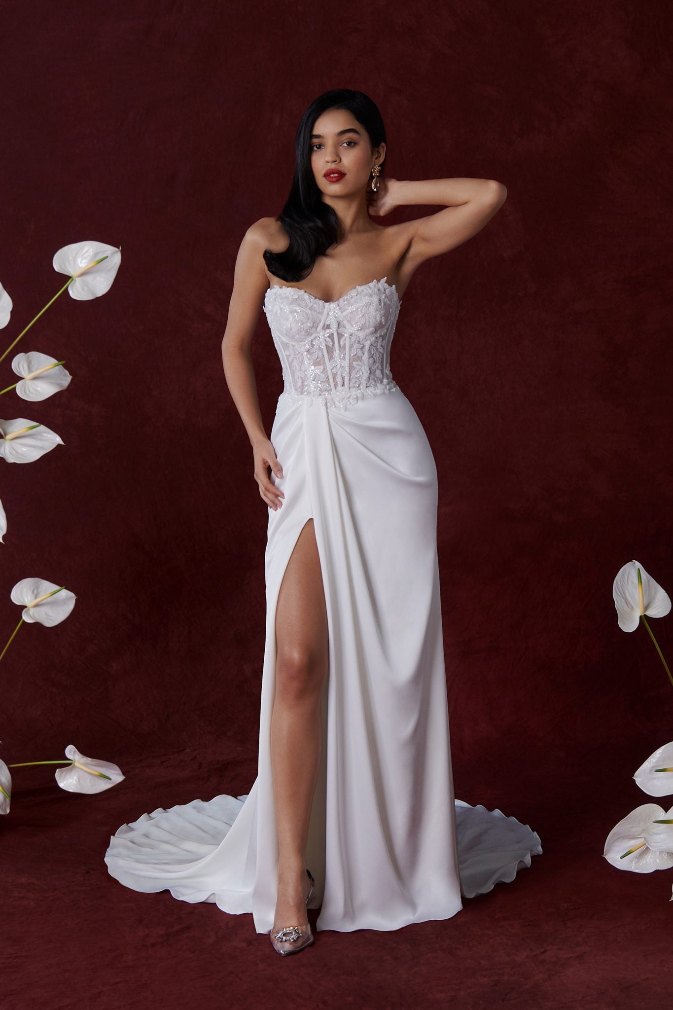 Beach Wedding Dresses: The Complete Guide To Sun and Sand